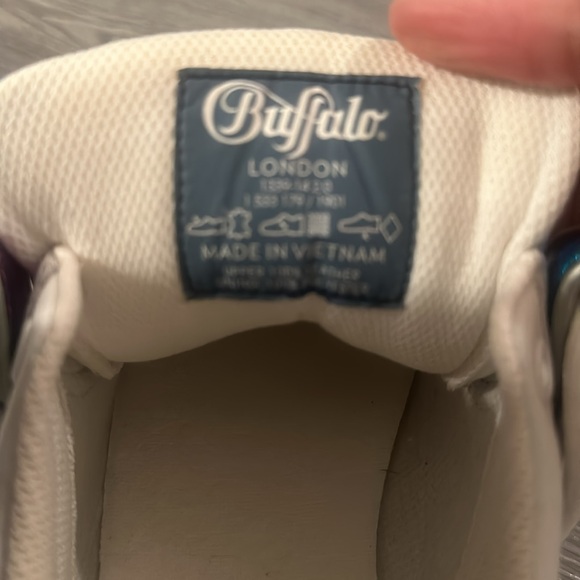 Buffalo David Bitton | Shoes | New Out Of Box Buffalo London Platform ...
